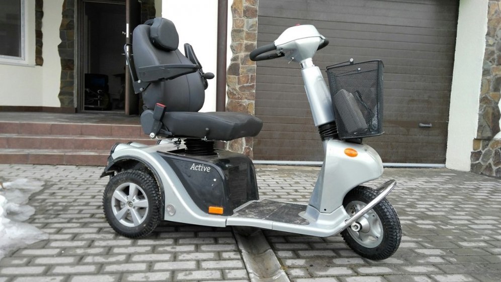 Электроскутер Solo Ts 120 - 17 км/час в Ровно (Скутеры) - Elscooter ...