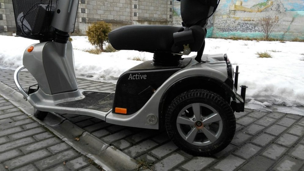 Электроскутер Solo Ts 120 - 17 км/час в Ровно (Скутеры) - Elscooter ...